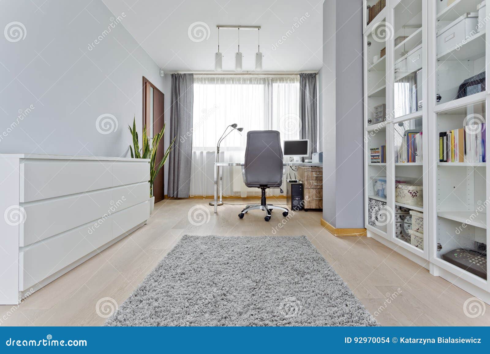 White Modern Office with Desk Stock Photo - Image of work, color: 92970054