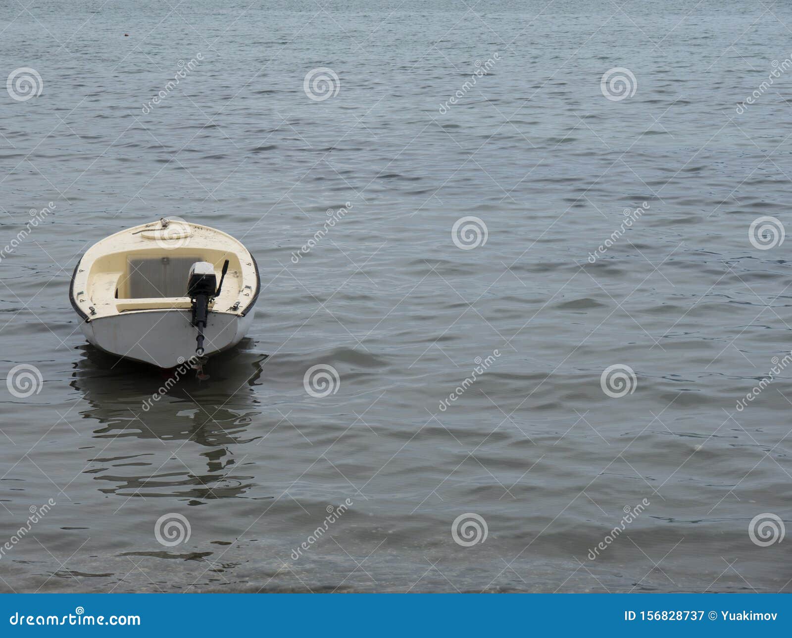 White motor boat back view stock image. Image of lake - 156828737