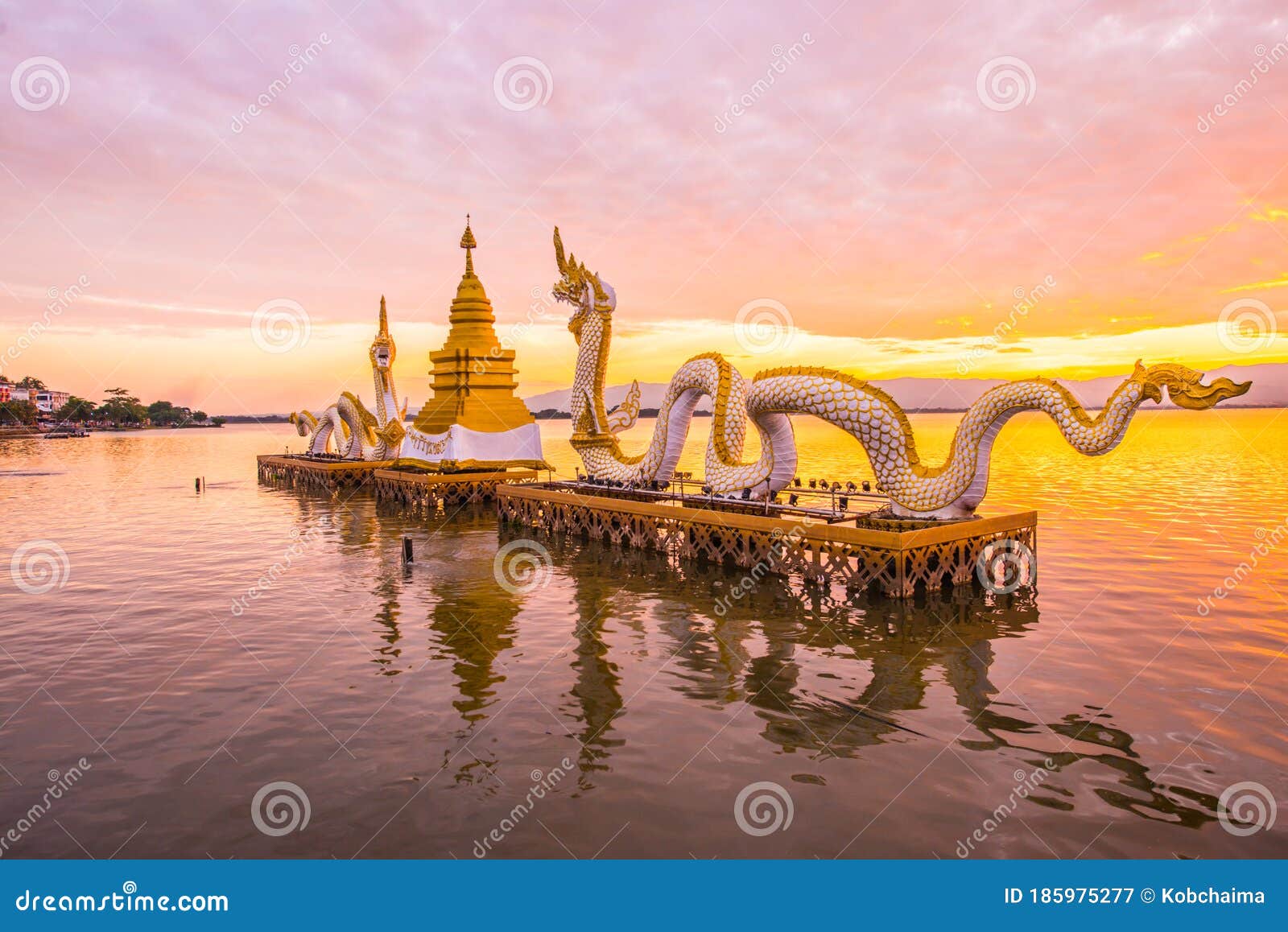 White Naga That Is The Art Of Temple Stock Photography | CartoonDealer ...