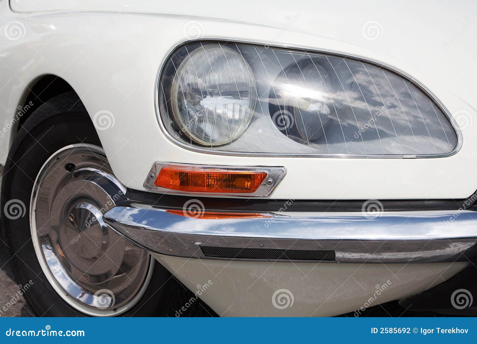 White old car stock photo. Image of close, retro, cars - 2585692