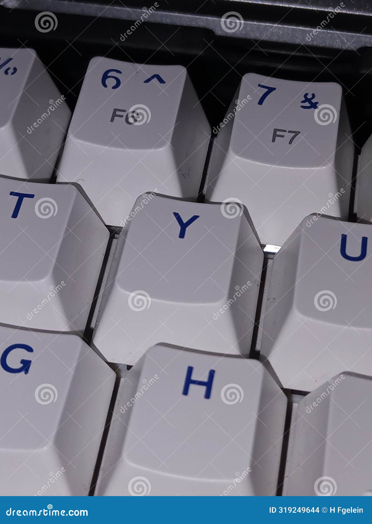 White Old School Minimalist Keyboard Layout Stock Photo - Image of ...