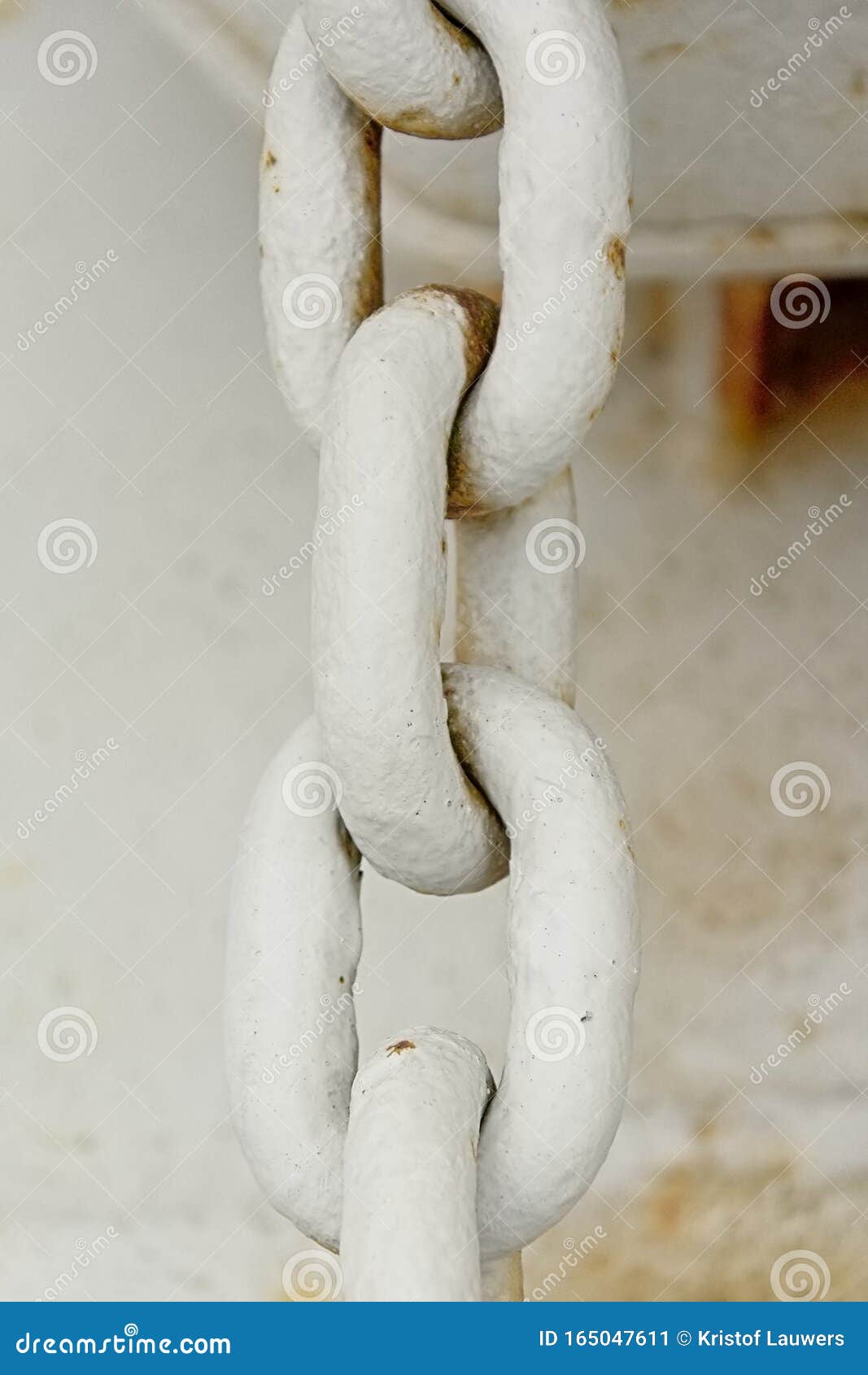 White Painted Chain with Rust Spots Stock Image - Image of block ...