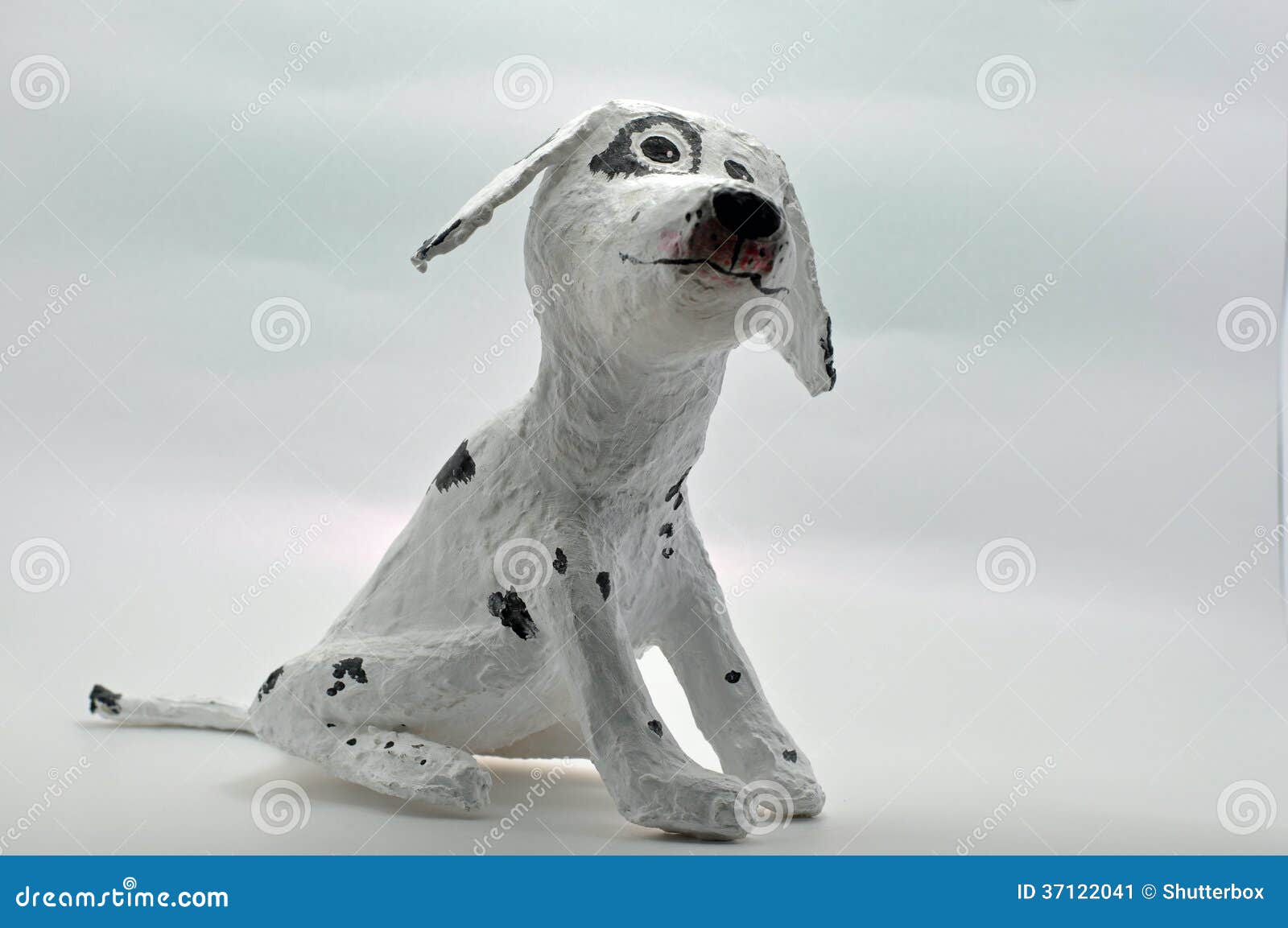 White paper mache dog stock image. Image of mache, crafter - 37122041