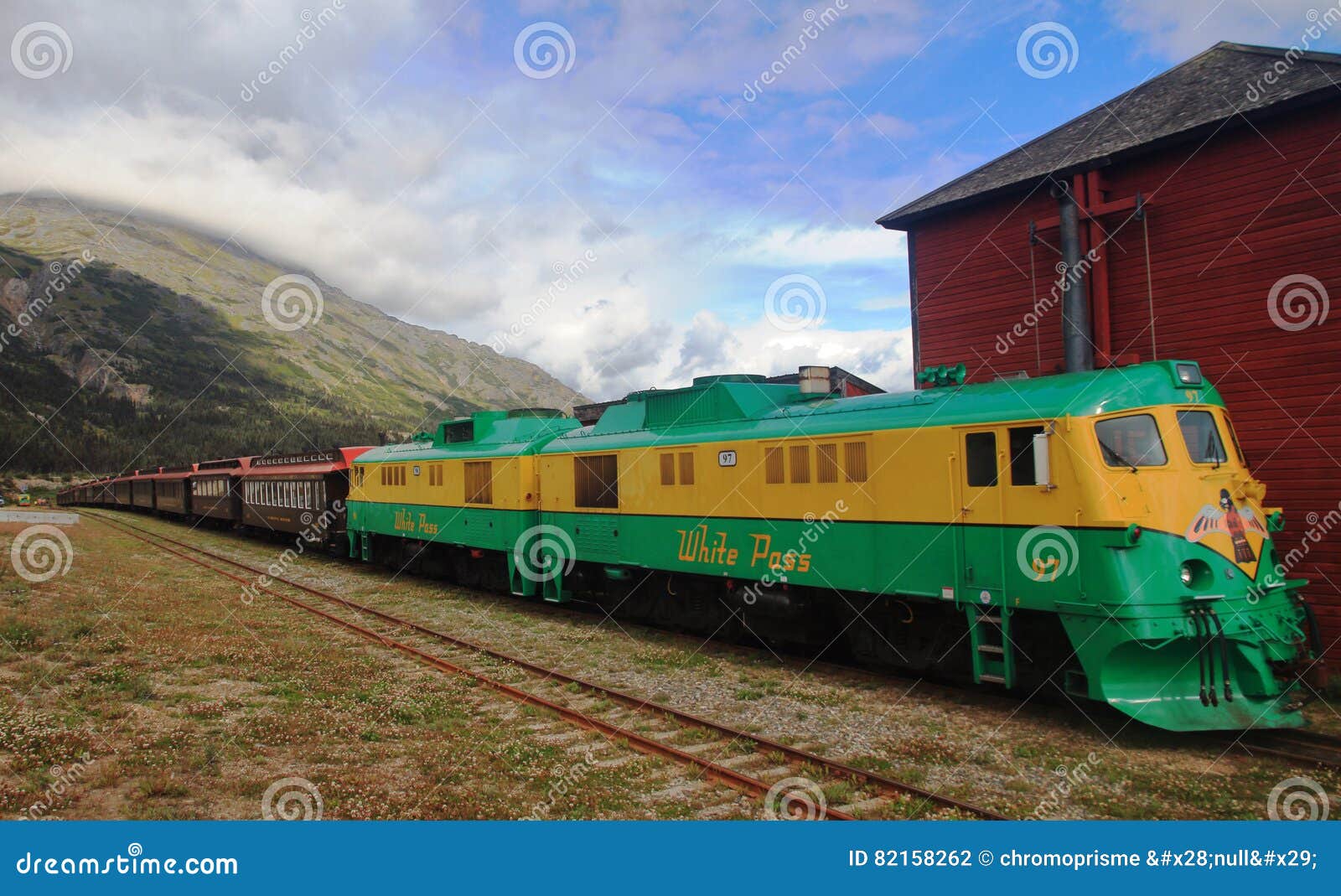 White Pass Train - Alaska - Yukon Editorial Photography - Image of ...