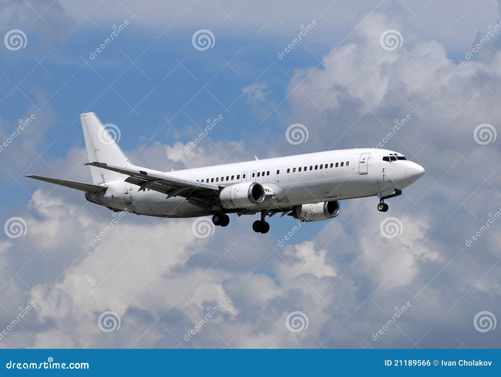 White Passenger Jet Airplane Stock Photo - Image of plane, flight: 21189566