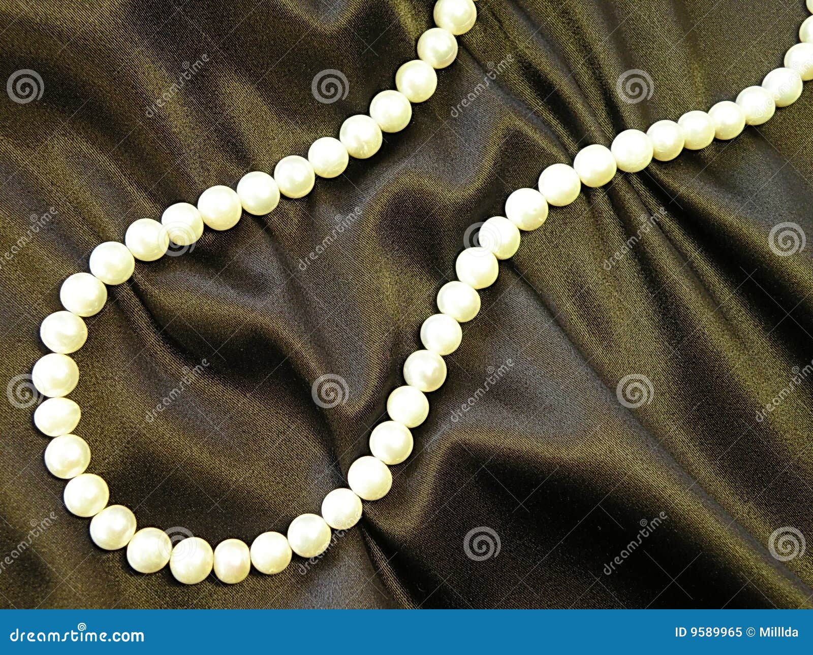 White pearls beads stock image. Image of rich, oval, shoth - 9589965