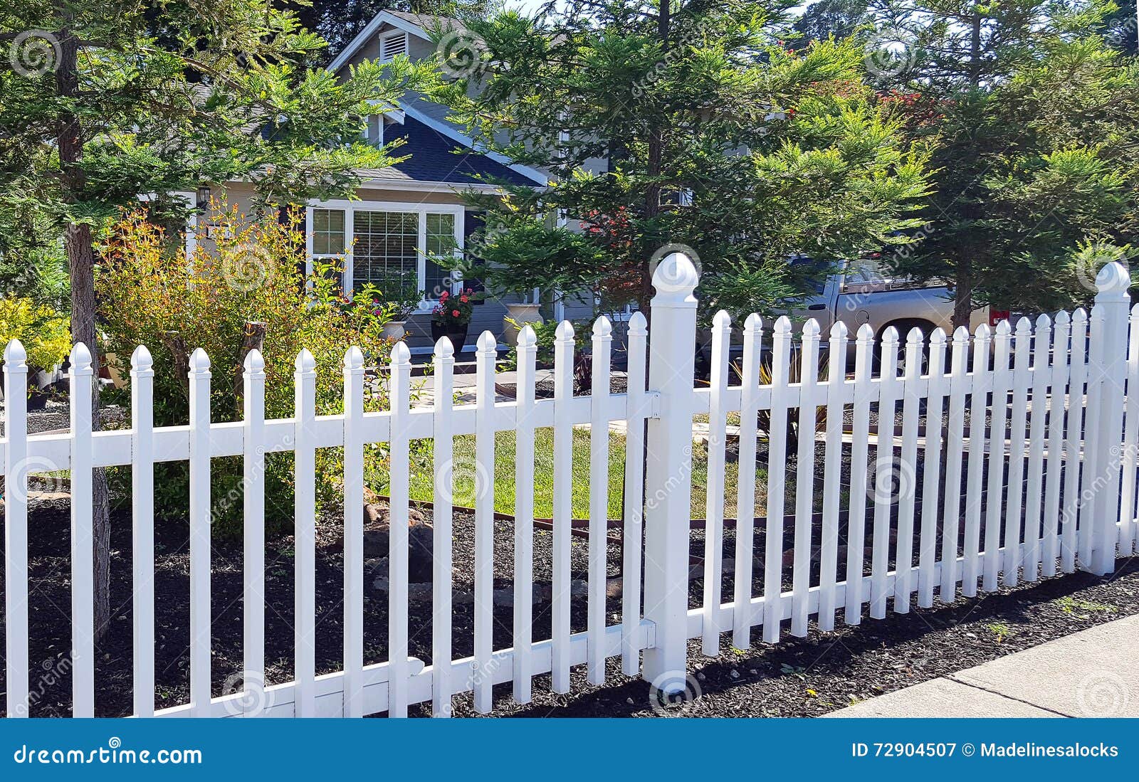 White picket fence stock image. Image of fence, front - 72904507