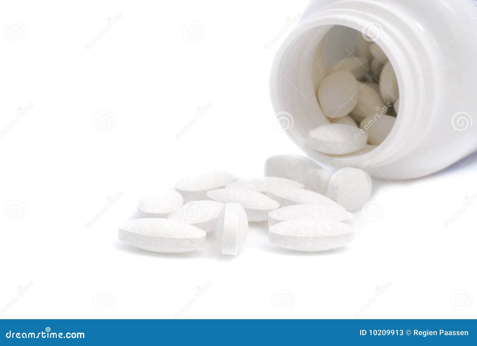 White pills stock image. Image of vitamins, pharmaceutical - 10209913