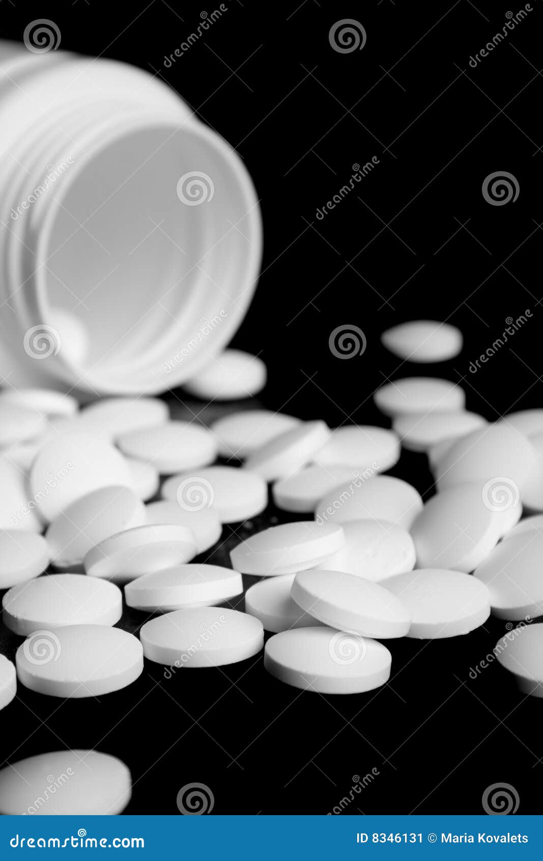 White pills stock image. Image of isolated, healthy, medicine - 8346131