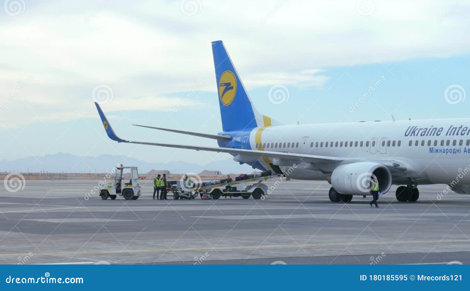 The Belt Loader is Near the Plane Stock Video - Video of plane ...