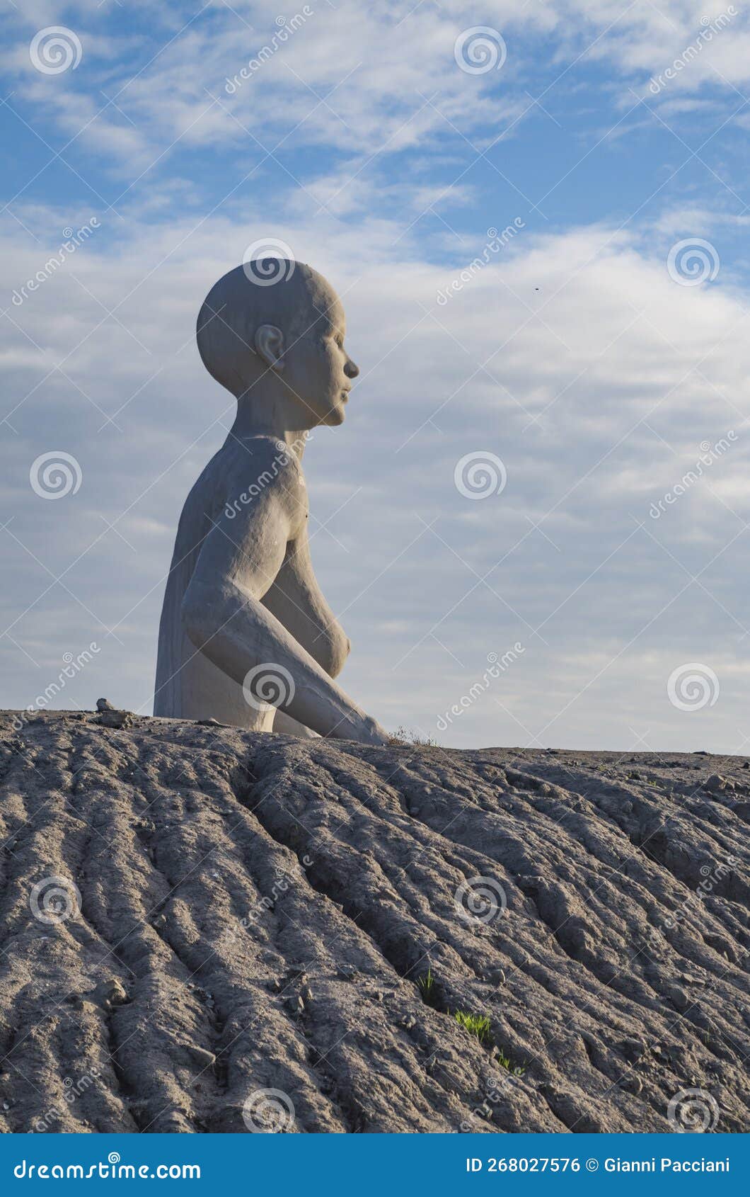 White Plaster Statue Representing Human Figure Editorial Photo - Image ...