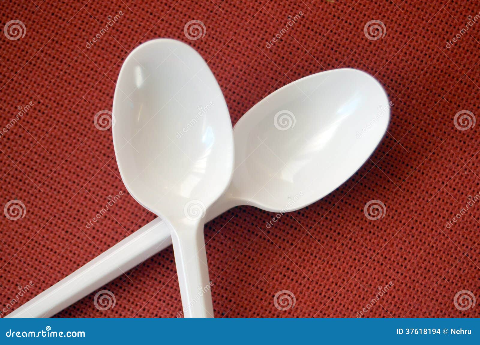 White plastic spoons stock photo. Image of utensil, blue - 37618194