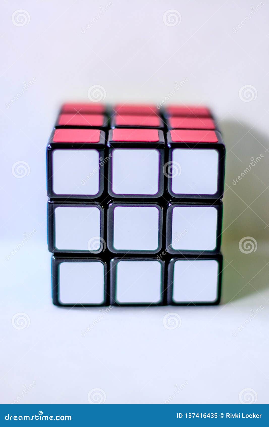 Rubiks Cube editorial image. Image of solution, solve - 137416435