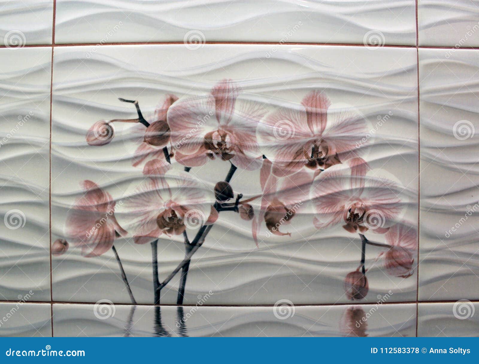 White Ribbed Bathroom Tile With Flower Insert In The Middle. Stock ...