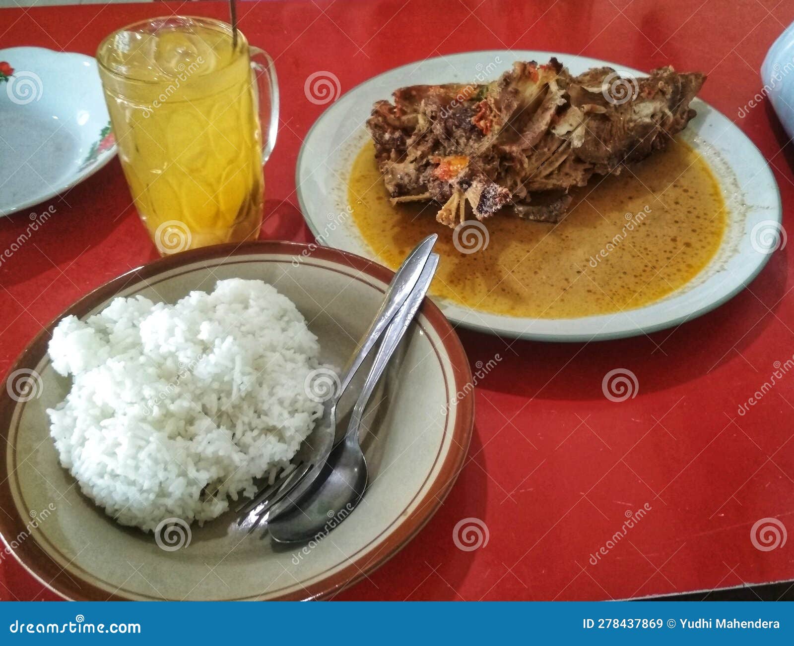 White Rice and Fish Head Curry Stock Image - Image of fish, head: 278437869