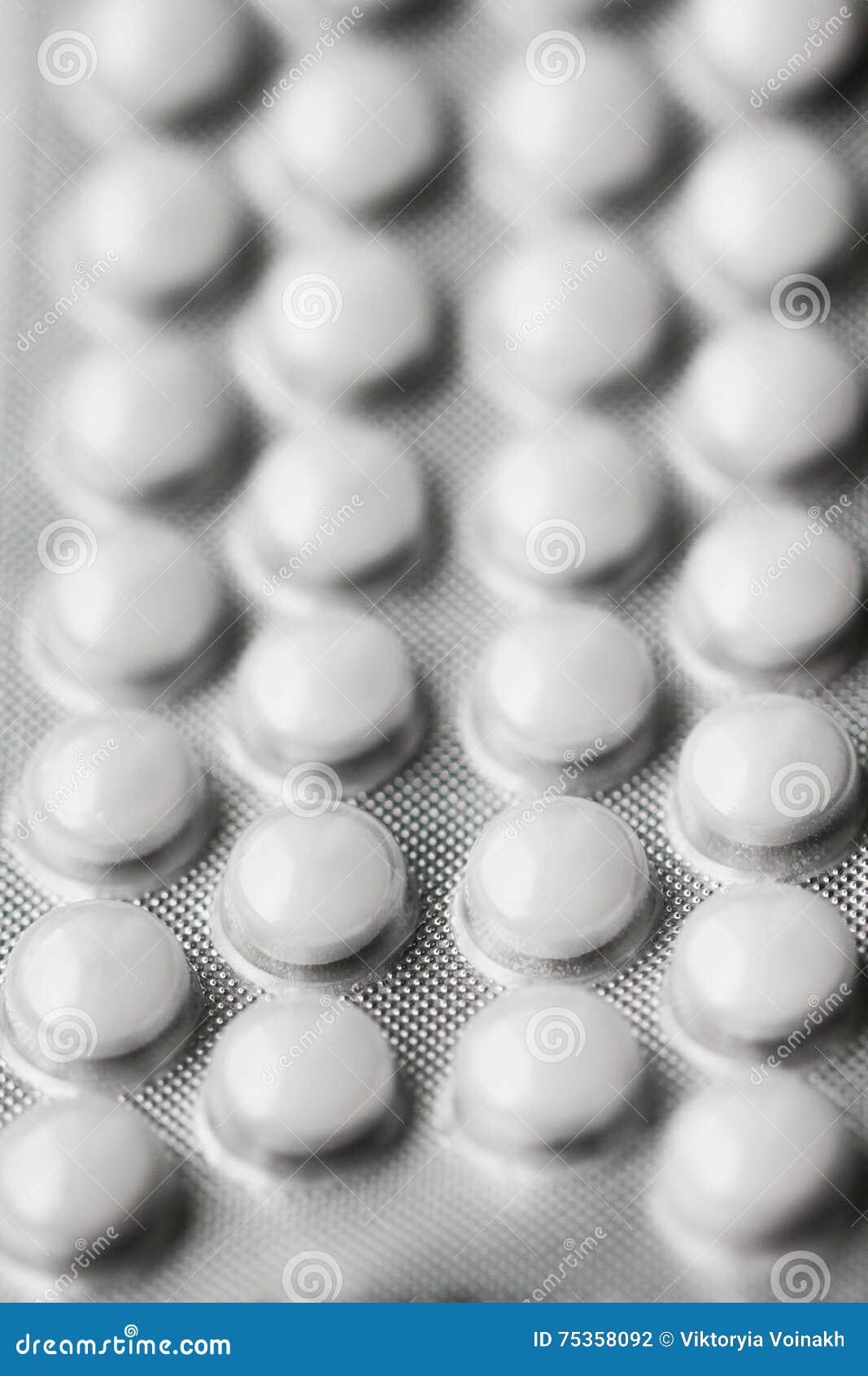 White round pills stock photo. Image of aspirin, dose - 75358092