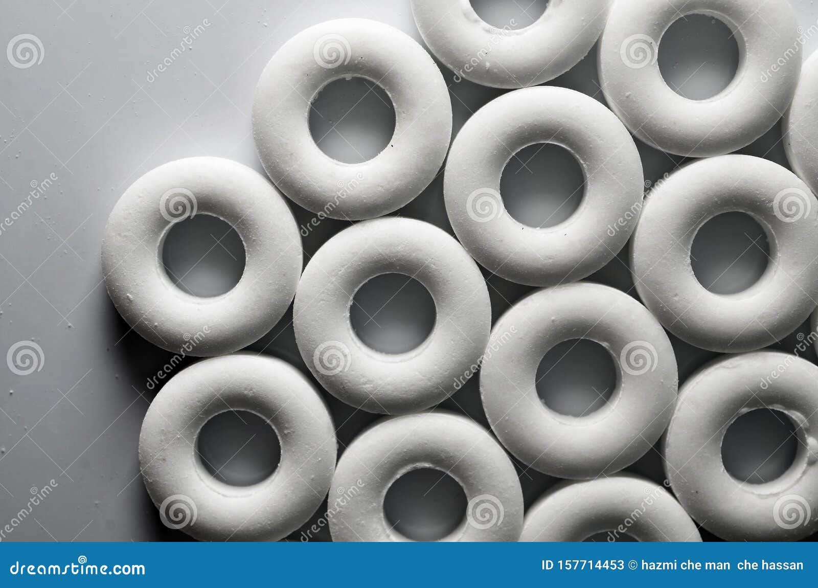 White Round Shape on Low Light Background Stock Image - Image of circle ...