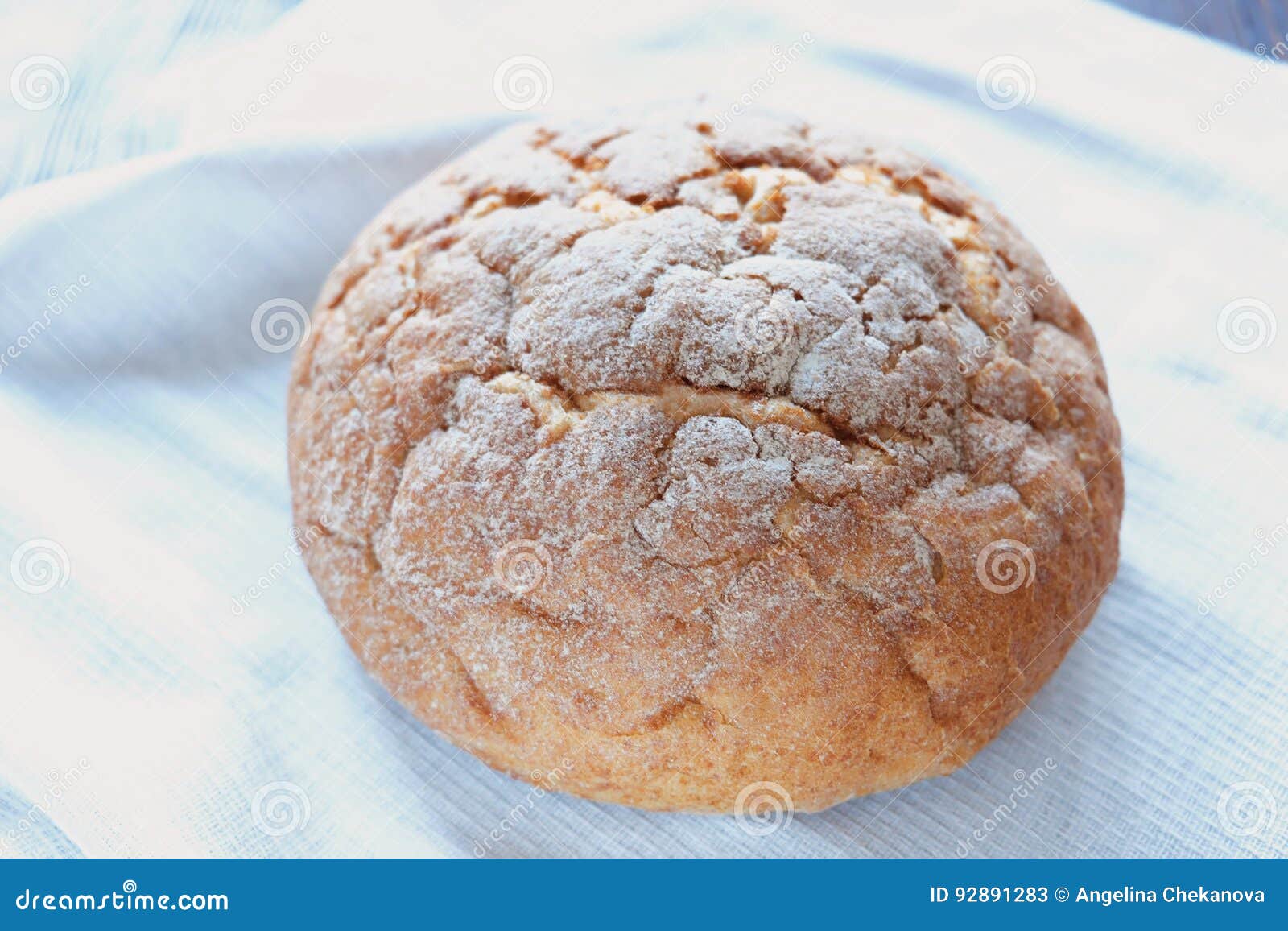 White Round Wheat Bread Fresh Pastries Stock Image - Image of baking ...
