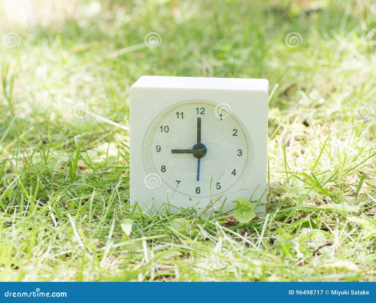 White Simple Clock on Lawn Yard, 9:00 Nine O`clock Stock Image - Image ...