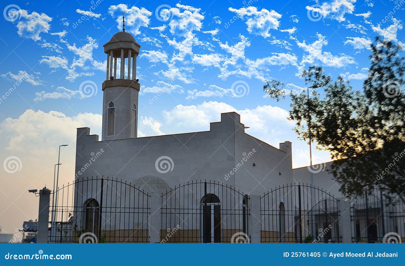 White Small Mosque in Jeddah Stock Image - Image of allah, mosque: 25761405