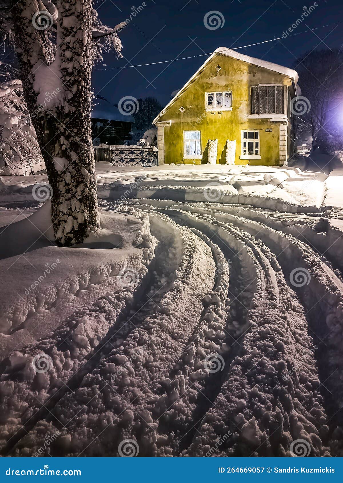 A White, Snowy Street on a Winter Evening Stock Image - Image of house ...