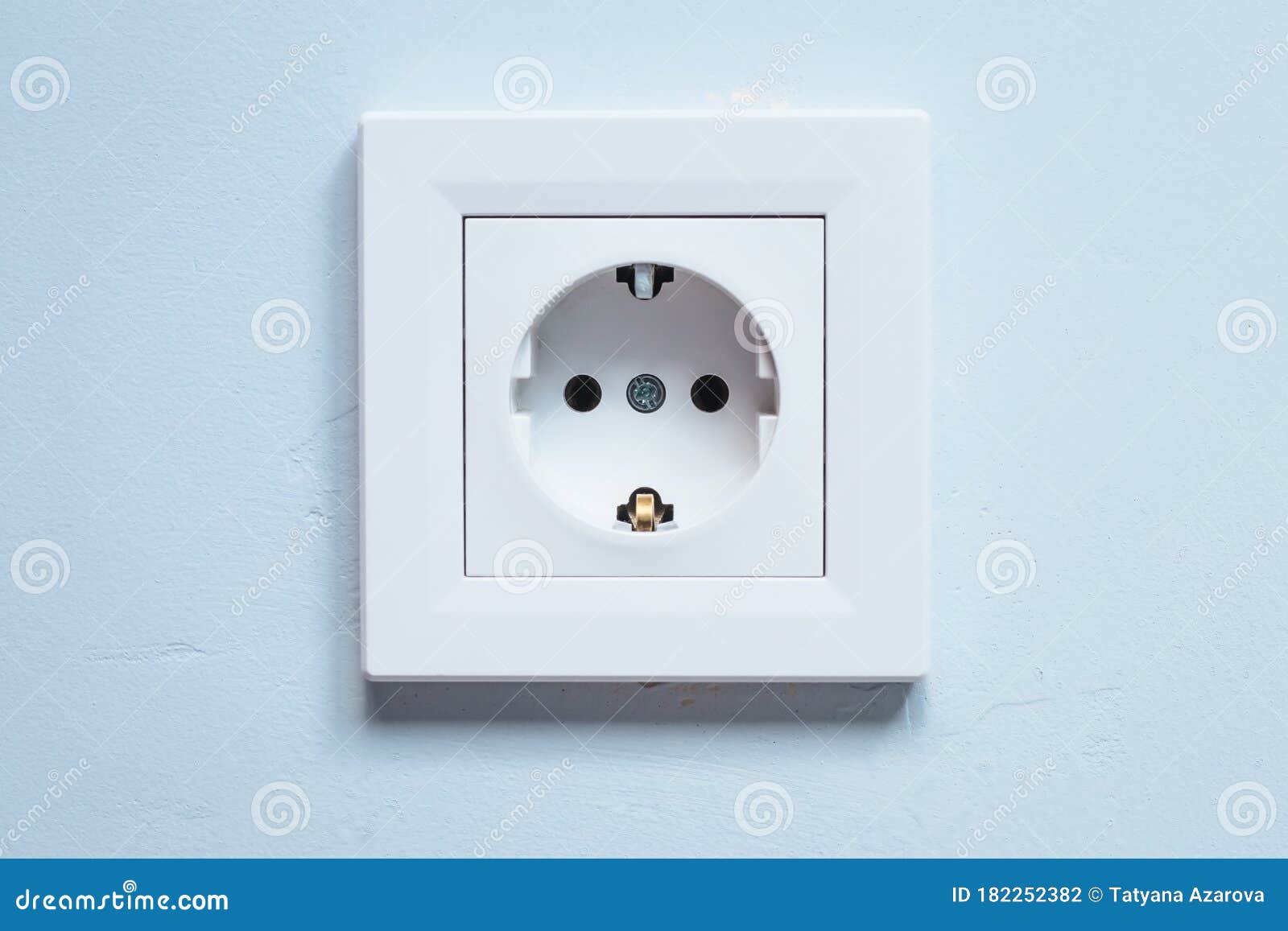 379 Grounding Socket Photos - Free & Royalty-Free Stock Photos from ...