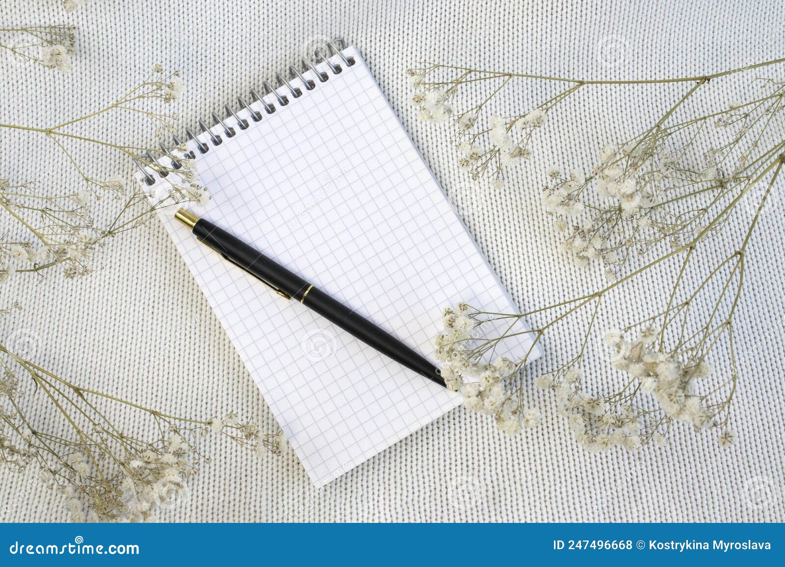 White Spring Notepad with Blank Space for Writing on White Knitted ...