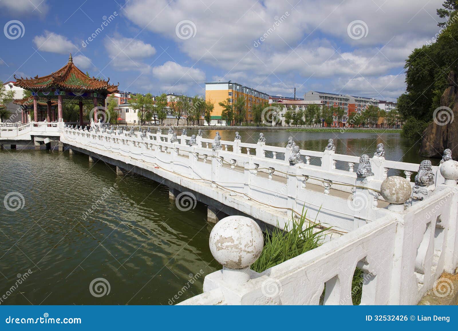 White stone bridge on lake stock photo. Image of parks - 32532426