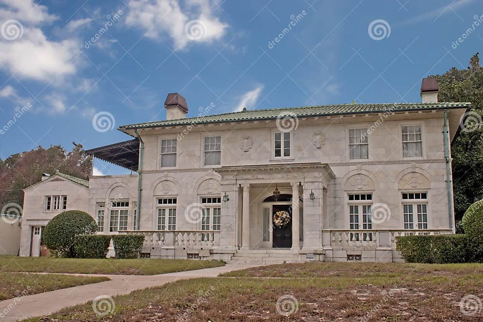 White stone mansion stock image. Image of arches, columns - 1738601