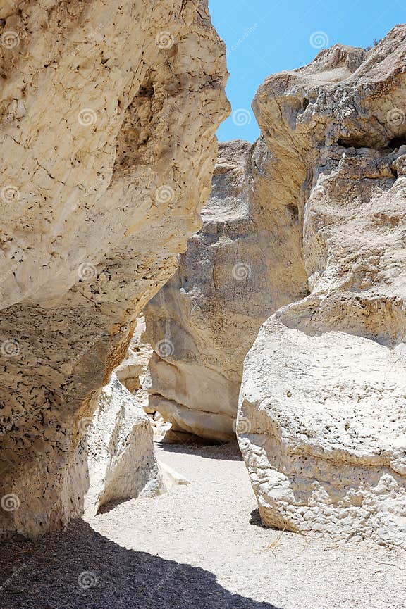 White Stones of Makhtesh Ramon Stock Image - Image of middle, rock ...
