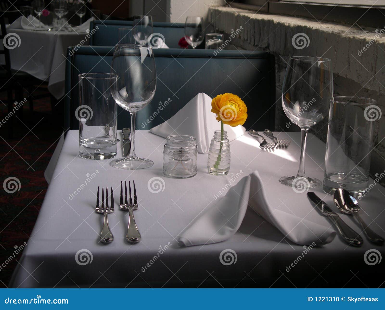 White Table Clothe Restaurant Setting Stock Photo - Image of fine ...