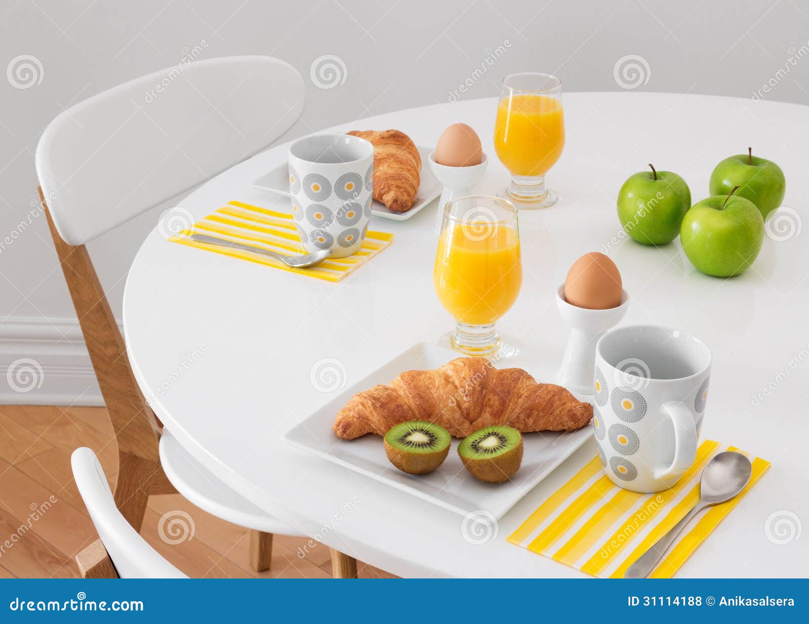 White Table with Healthy Breakfast Stock Photo - Image of fresh, brunch ...