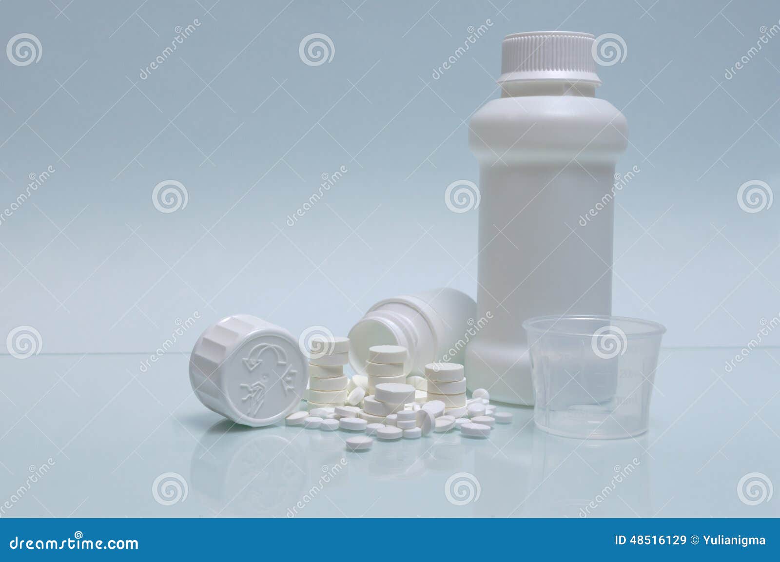 White Tablets, White Pill Container, White Container for Mixture Stock ...