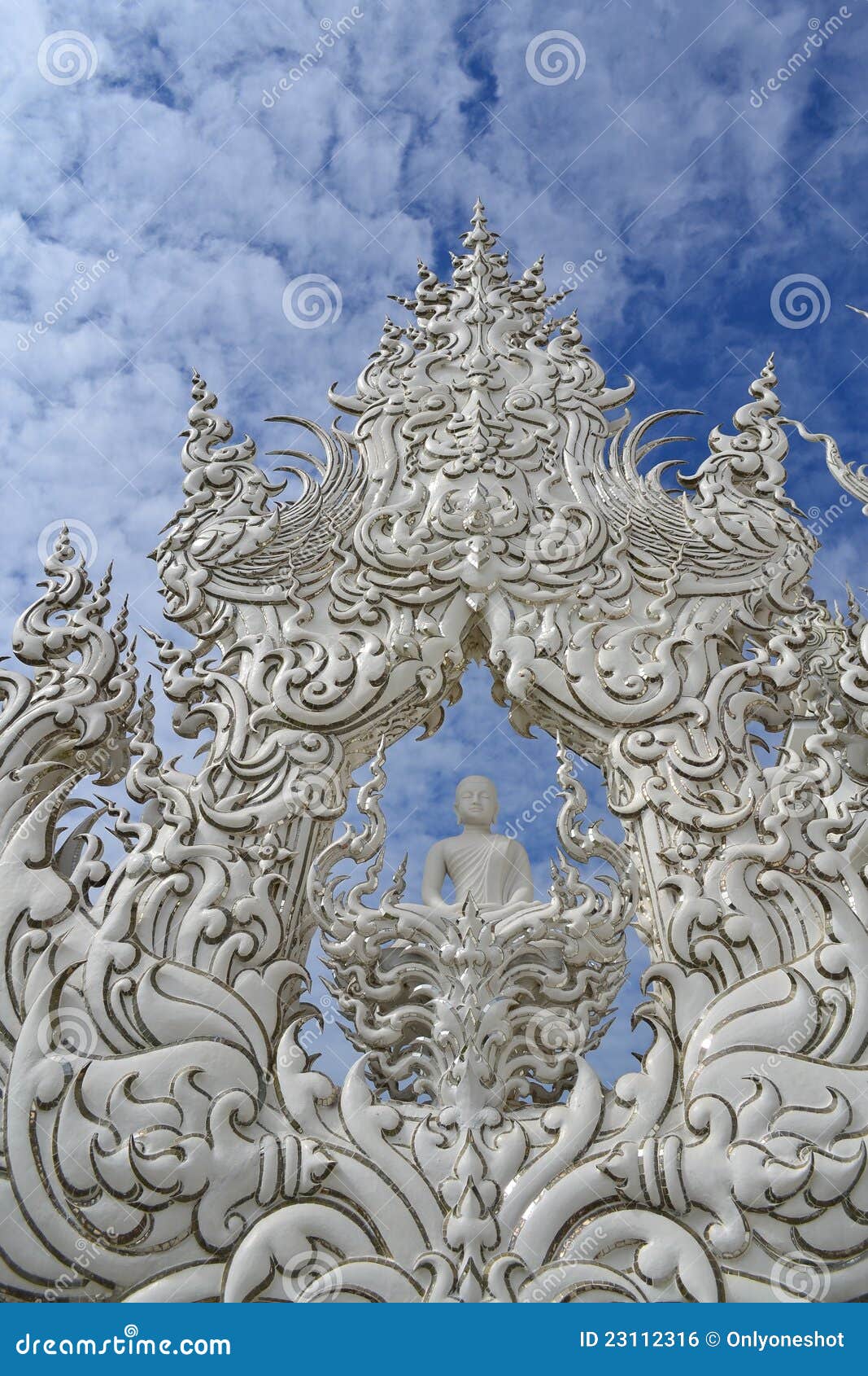 White Temple, Wat Rong Khun, Chiang Rai Stock Photo - Image of ...