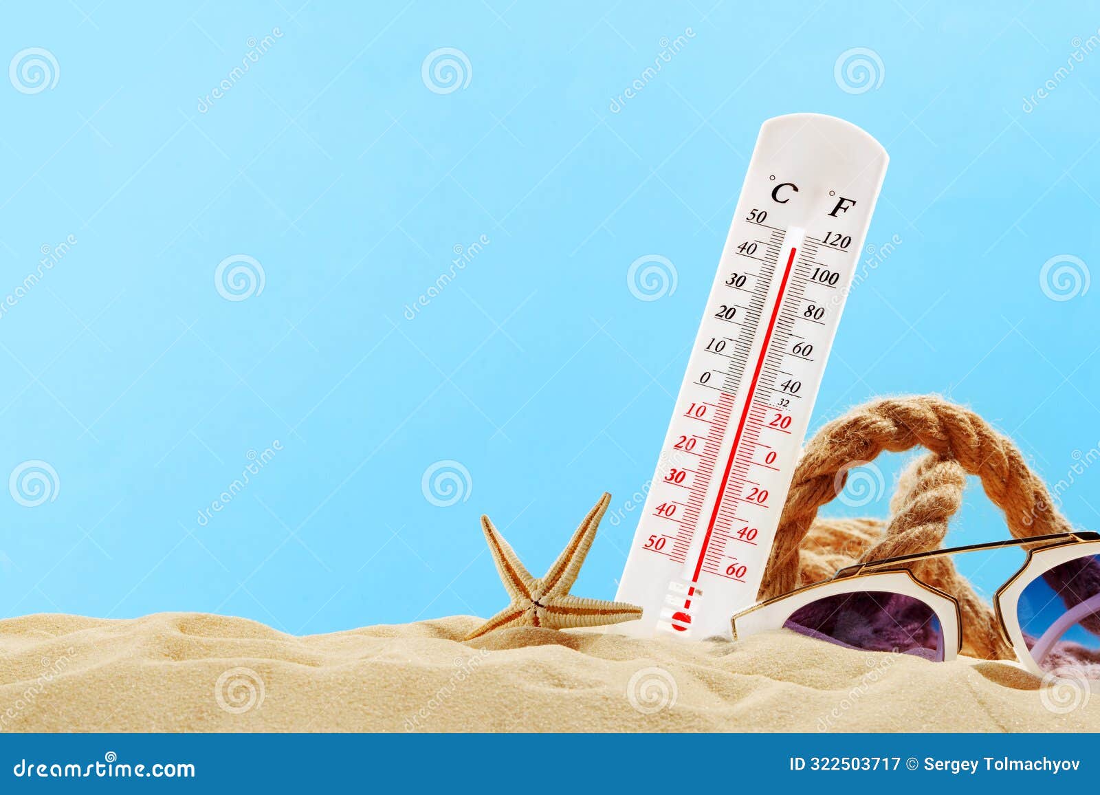 Thermometer Reading High Temperature on Sandy Beach Stock Image - Image ...