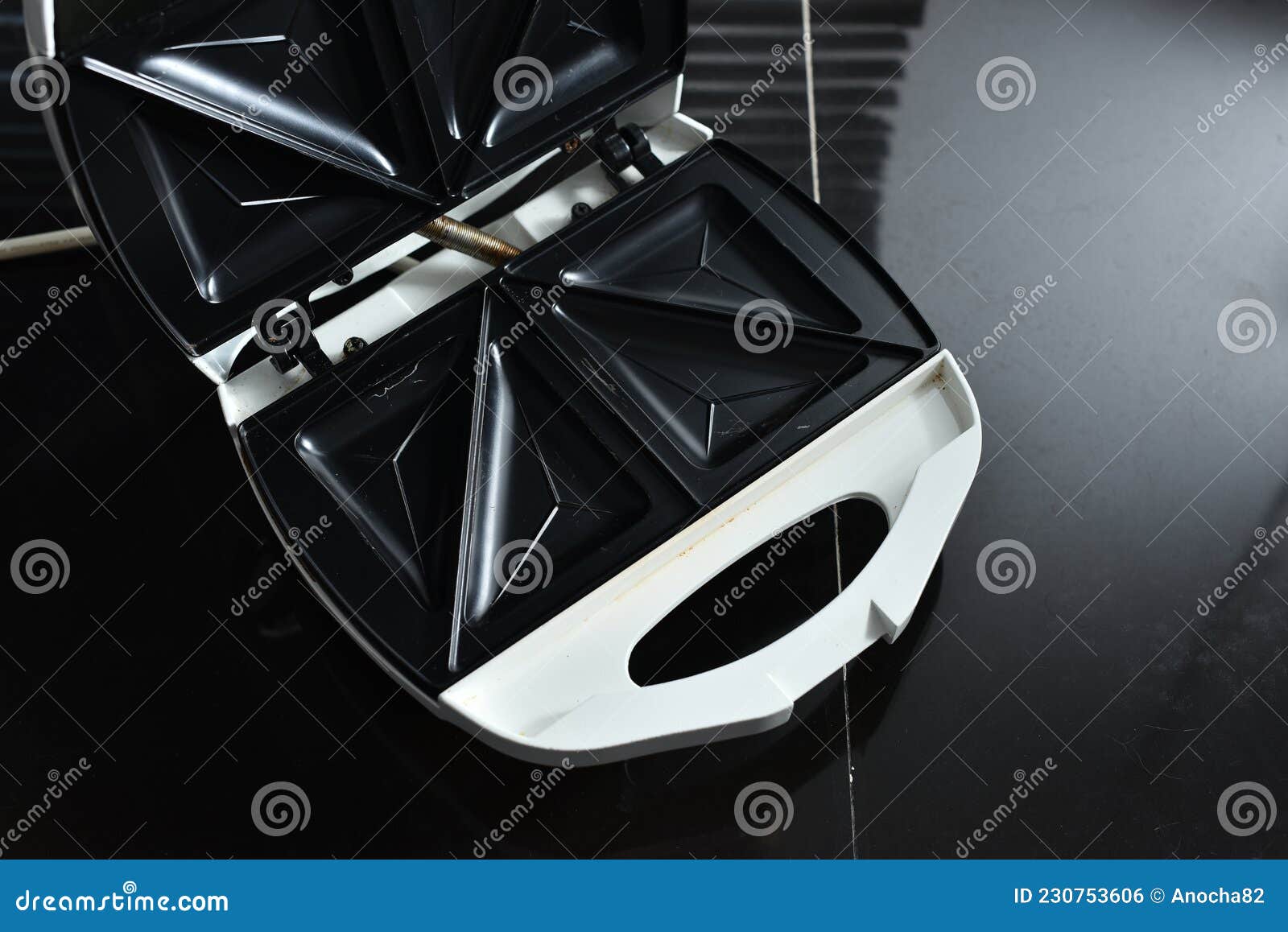 White Toaster With Lid And Open Lid. Royalty-Free Stock Photography ...