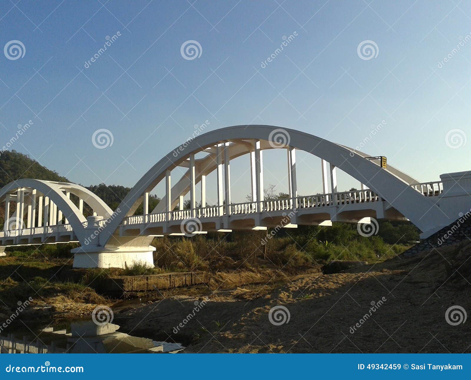 White train bridge stock image. Image of highlands, europe - 49342459