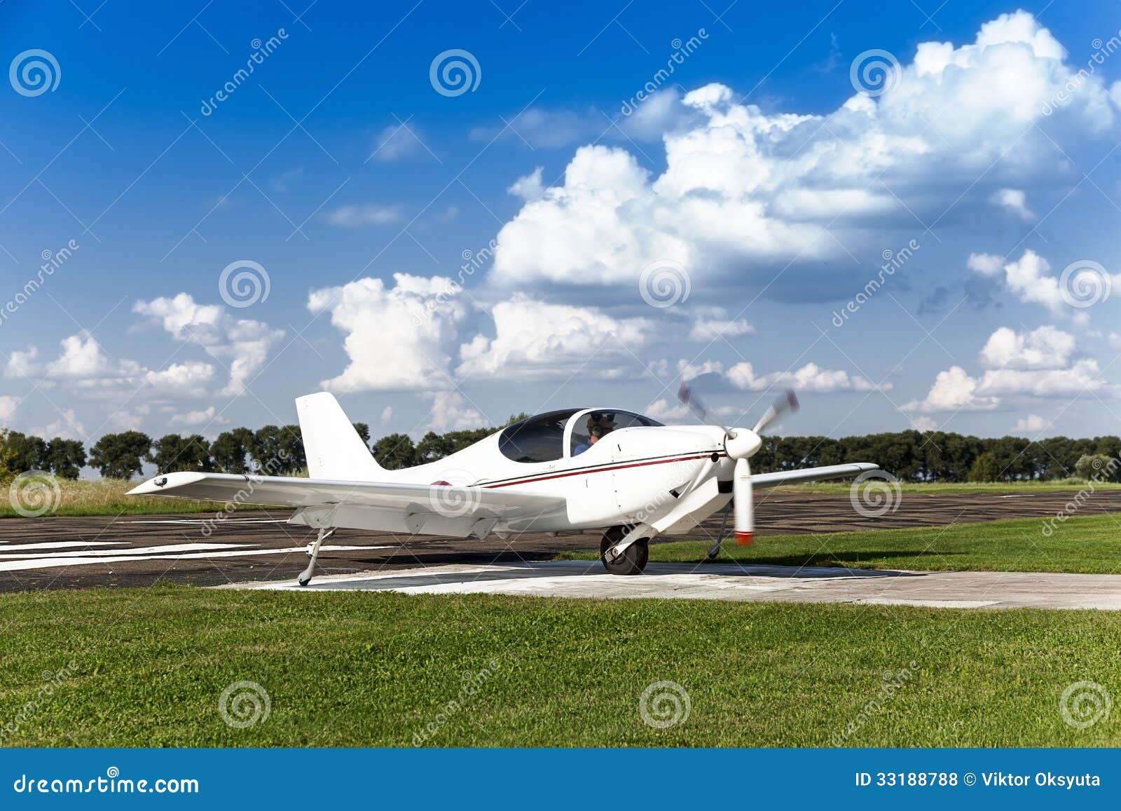 White Two-seater Mini Plane Stock Photo - Image of aviation, vehicle ...