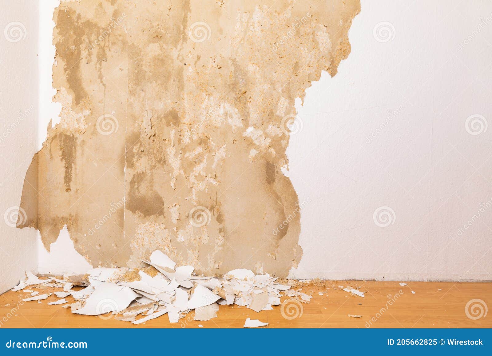 White Wall Crumbling in a Room Stock Image - Image of crumbled, removal ...