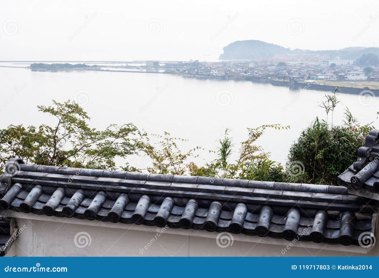 White Wall of Japanese Samurai Castle in Kitsuki Stock Image - Image of ...