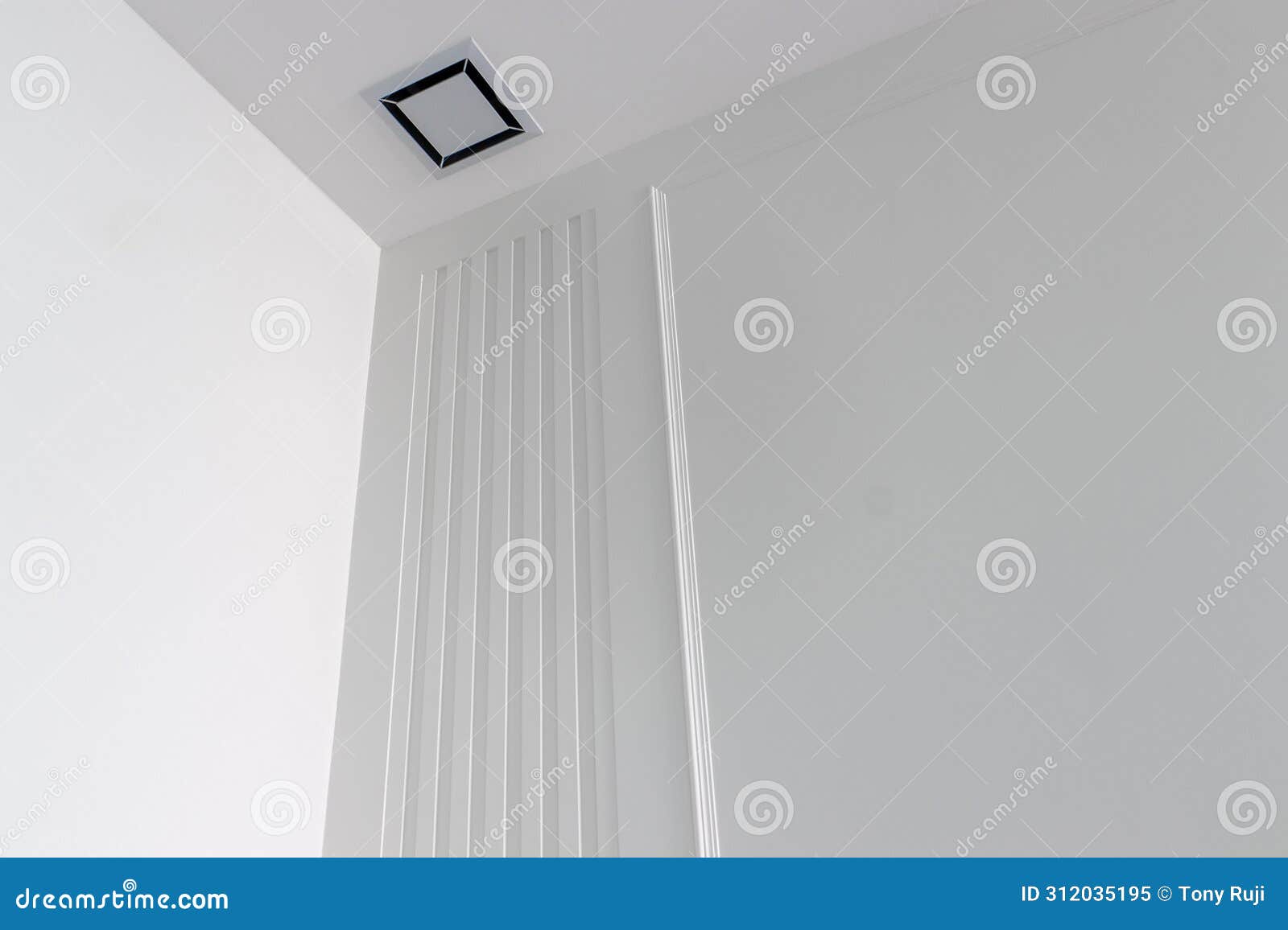 White Walls Empty Interior in the House Stock Image - Image of cosy ...