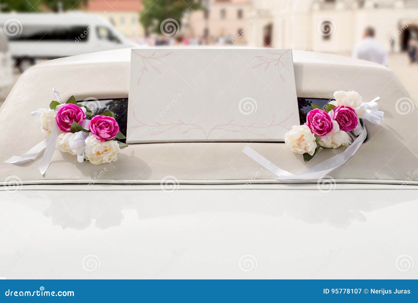 White Wedding Limousine Decorated with Flowers Stock Image - Image of ...