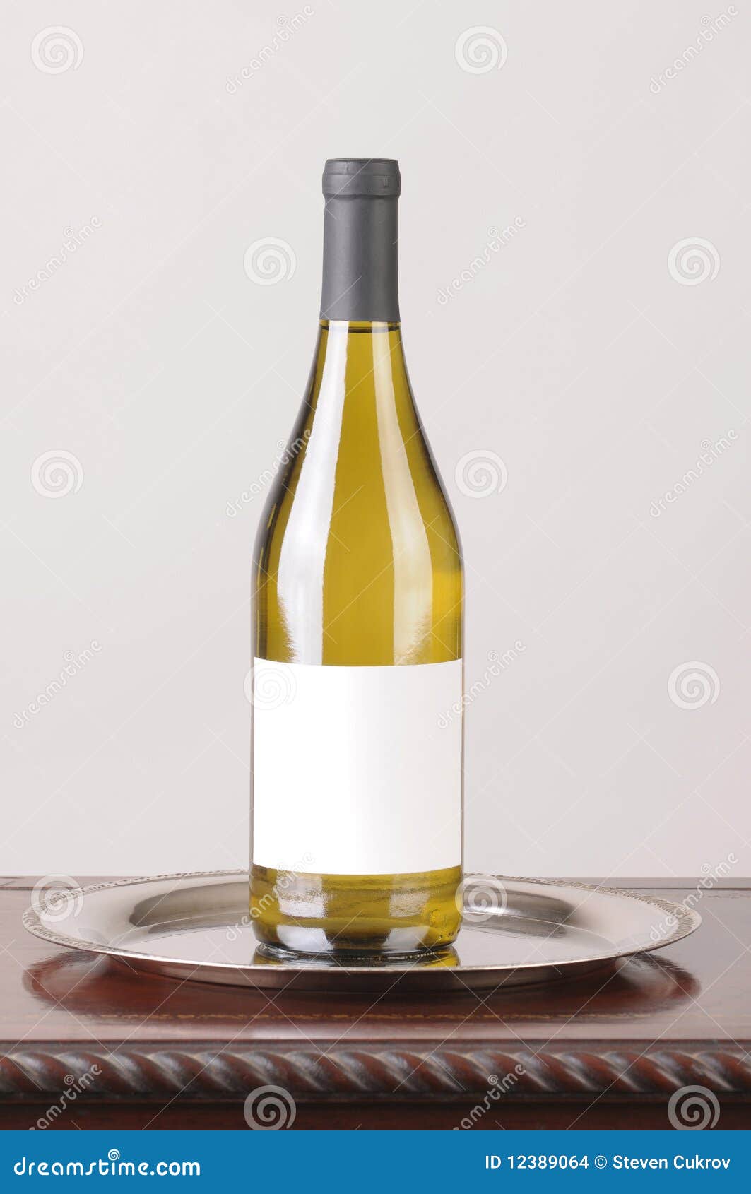 White Wine Bottle Blank Label Stock Photo - Image of silver, blank ... White Wine Bottle Blank Label Stock Photo - Image of silver, blank ...