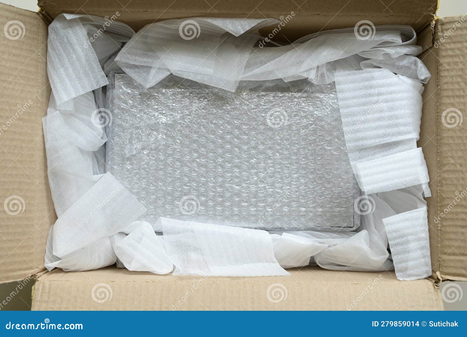 White Wrap Bubble Put in Brown Box Stock Photo - Image of merchandise ...