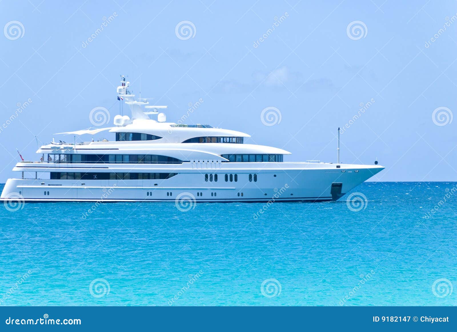 White Yacht on the Ocean stock image. Image of blue, turquoise - 9182147