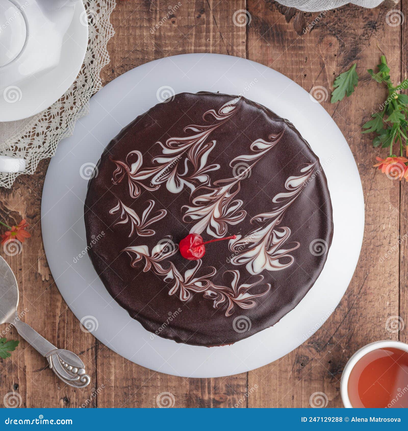 The Whole Delicious Cake Top View Stock Photo - Image of snack, lunch ...