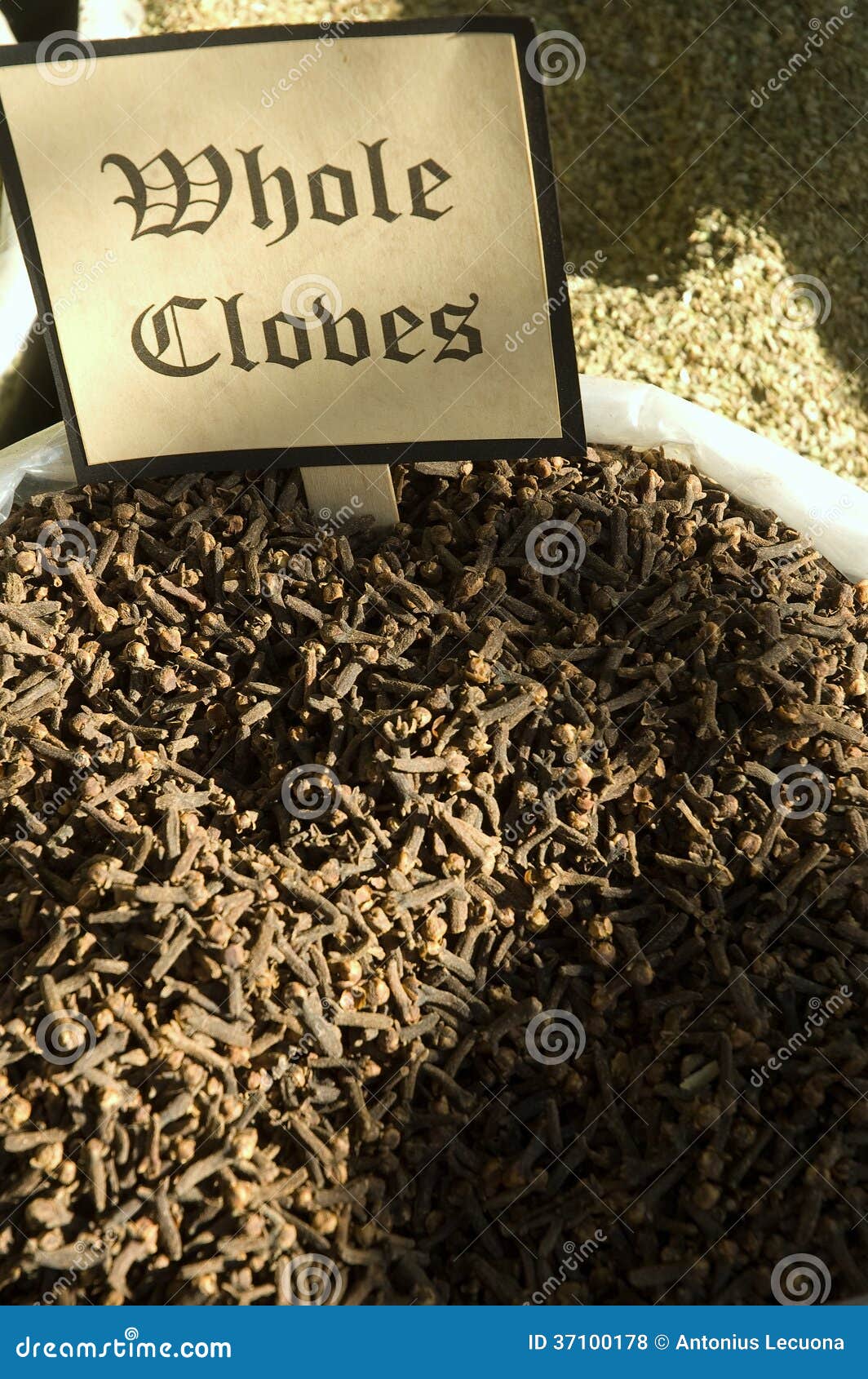 Whole cloves stock photo. Image of open, cloves, black - 37100178