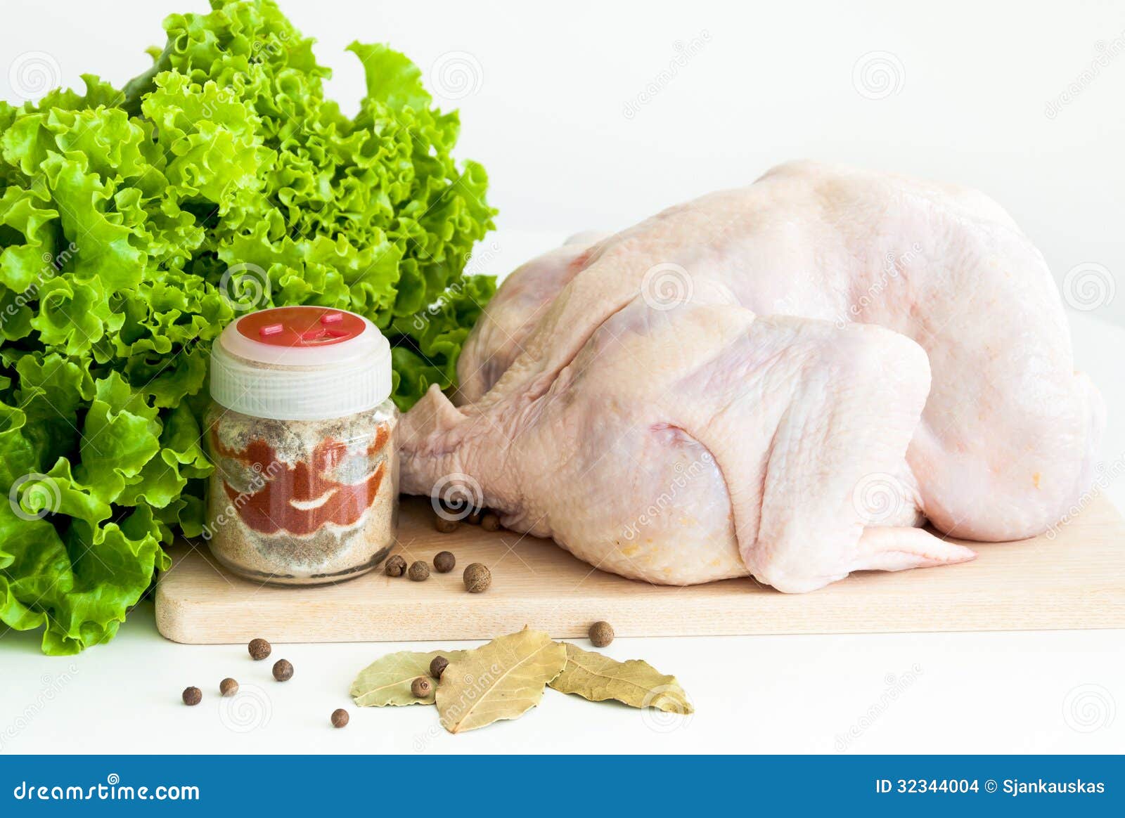 Whole raw chicken stock photo. Image of leaves, lettuce - 32344004