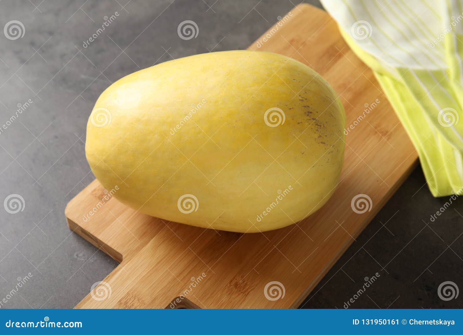 Whole Ripe Spaghetti Squash Stock Image - Image of cucurbit, healthy ...