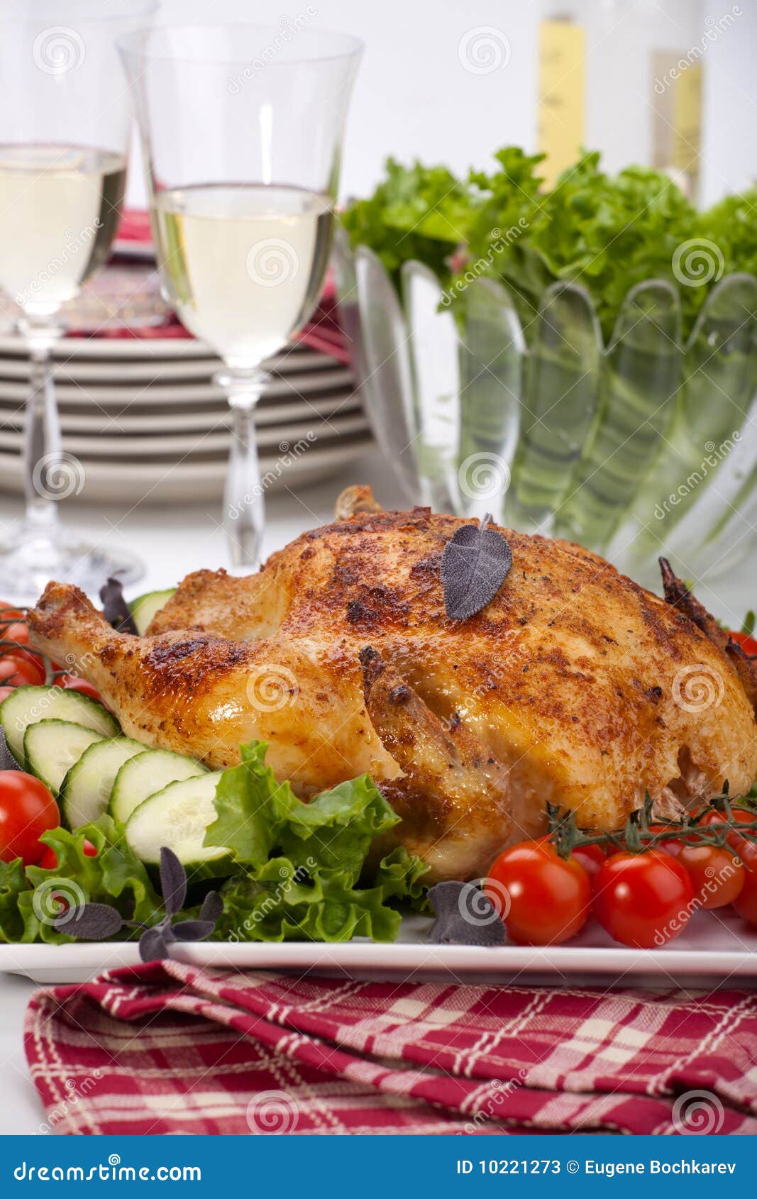 Whole Roasted Chicken on Table Stock Image - Image of napkins, crisp ...